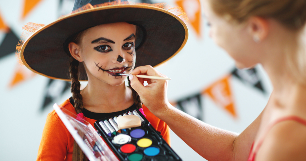 Készülj fel: így szedd le a Halloween-i sminket könnyen! - Hóvége