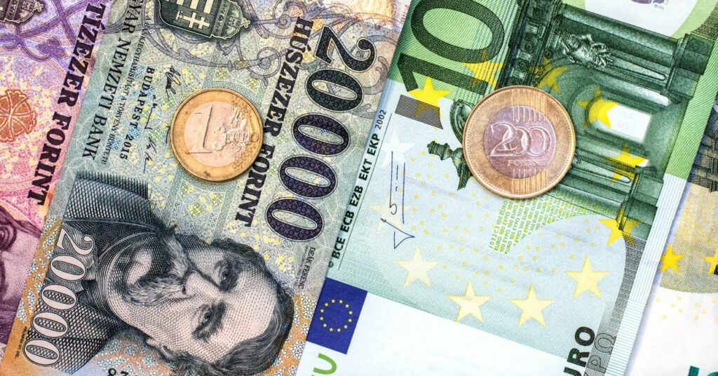 Hol a legmagasabb a fizetés? Az EU-s átlaghoz képest órabérben is ... Hol a legmagasabb a fizetés? Az EU-s átlaghoz képest órabérben is ...