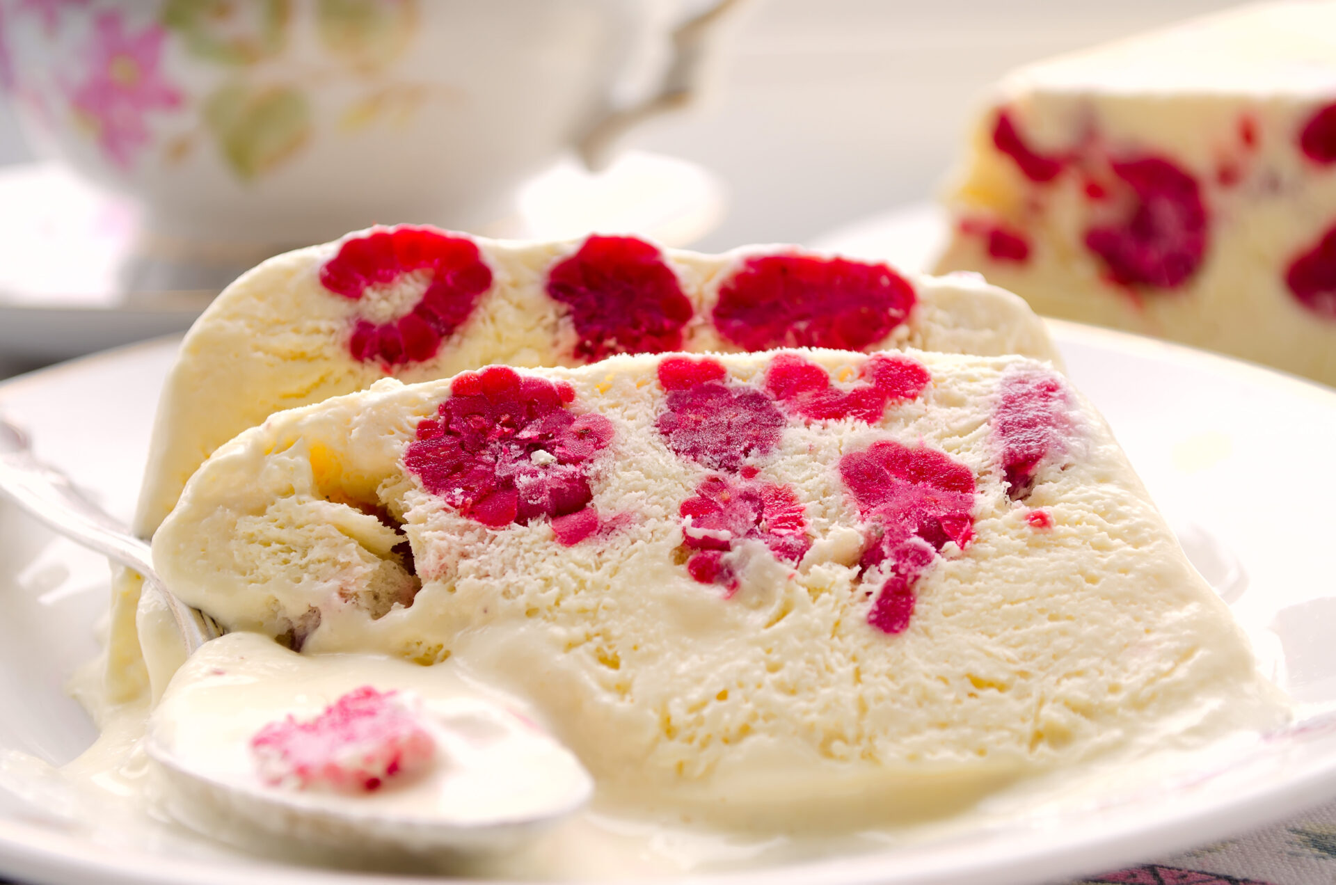 Fagyi házilag fagyigép nélkül – gyümölcsös és krémes recept